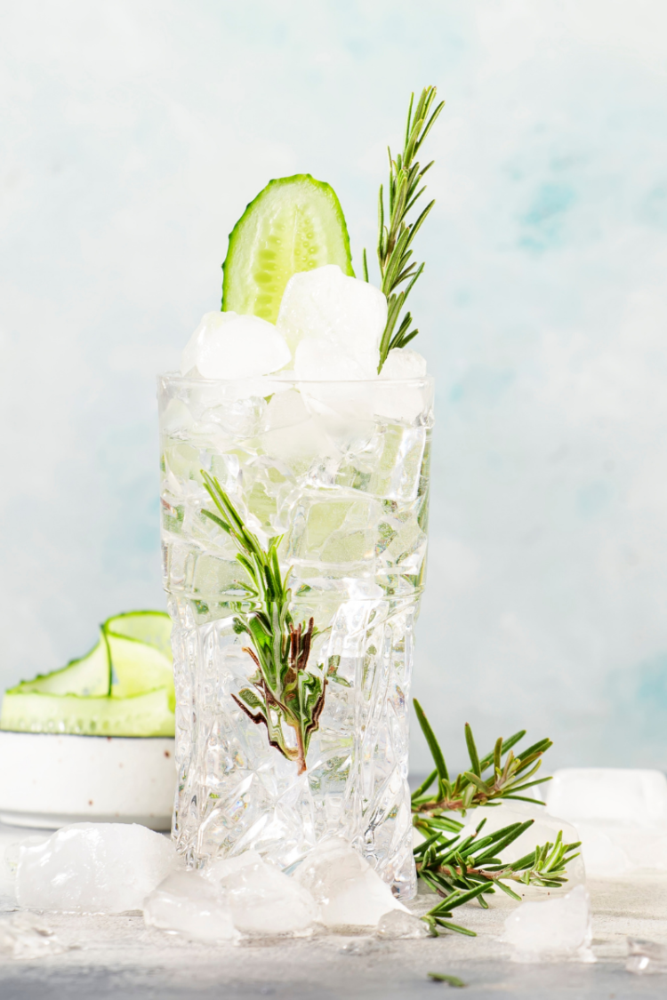 20 Summer Cocktails To Make All Season Long