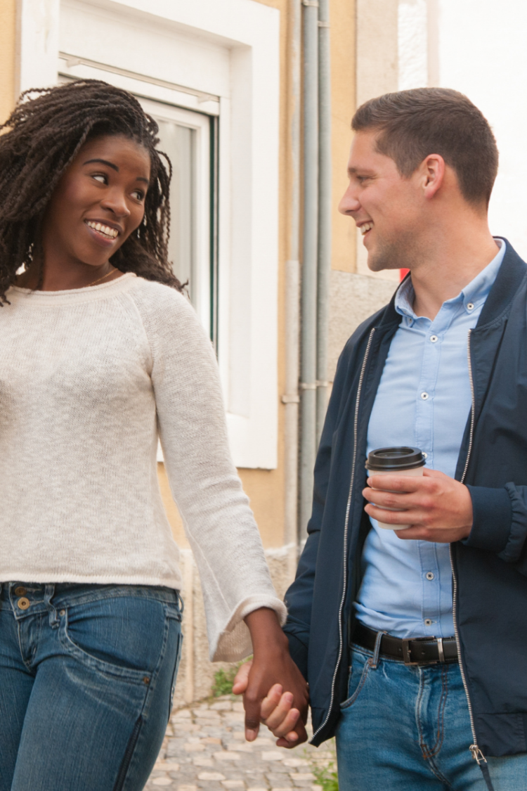 6 Steps To Build Emotional Intimacy In Your Relationship